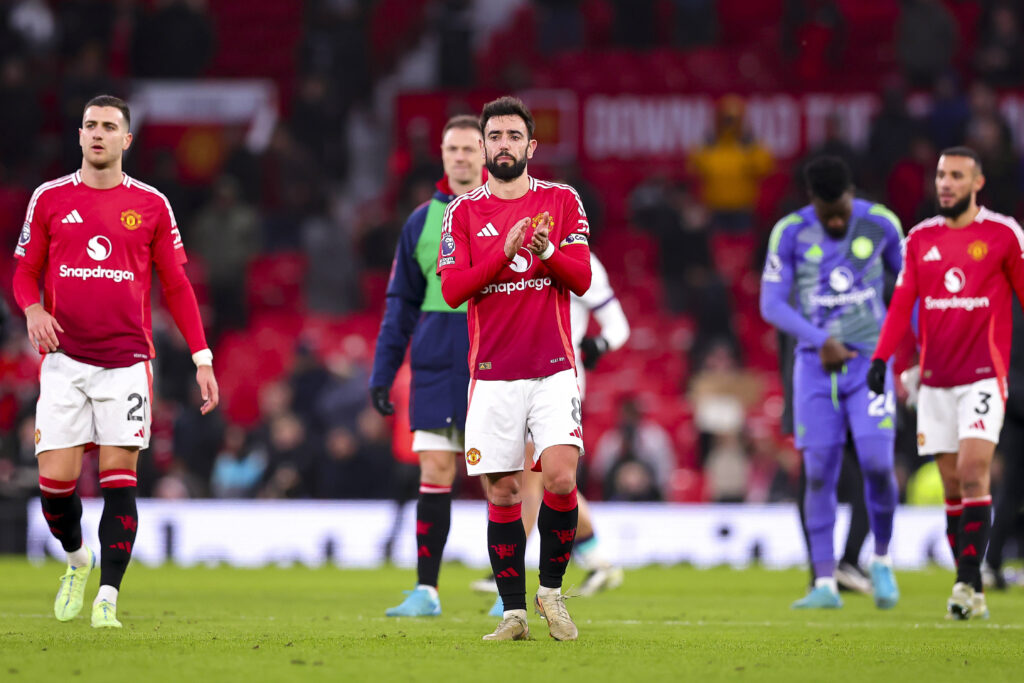 Manchester United Defeat Highlights One Glaring Weak Spot